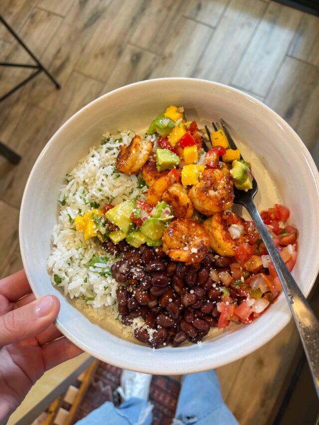 Summer Shrimp Bowl - onebalancedlife.com